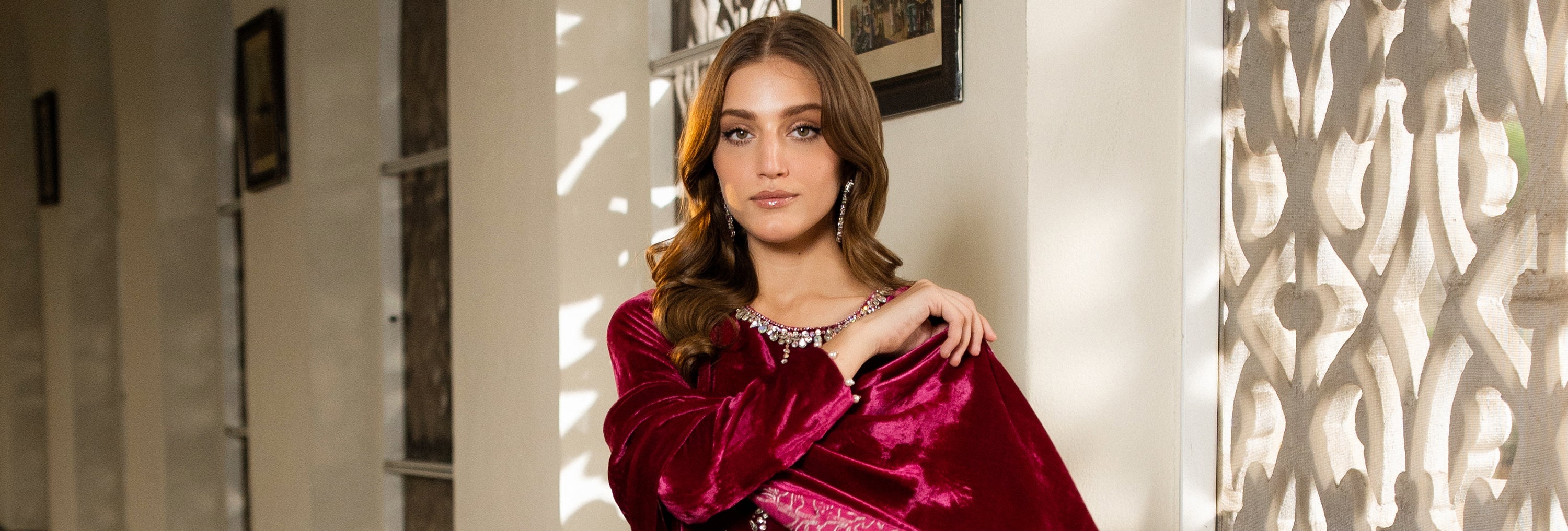 Velvet – Page 2 – Lulusar