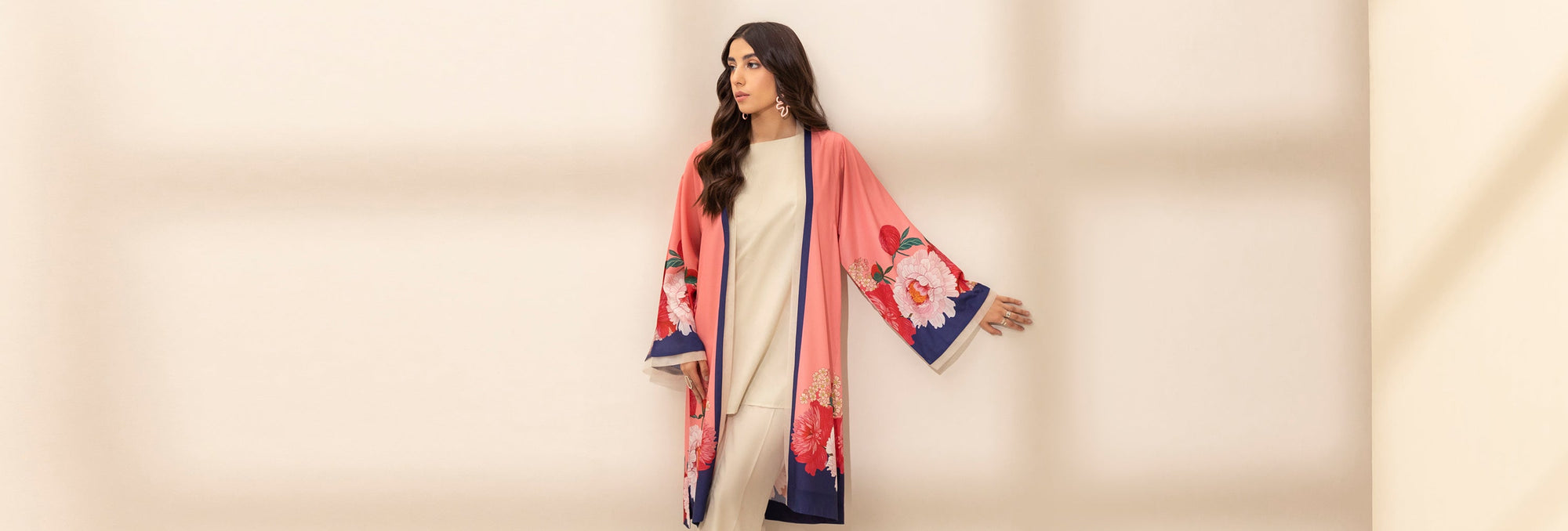 Casual Shrugs – Lulusar