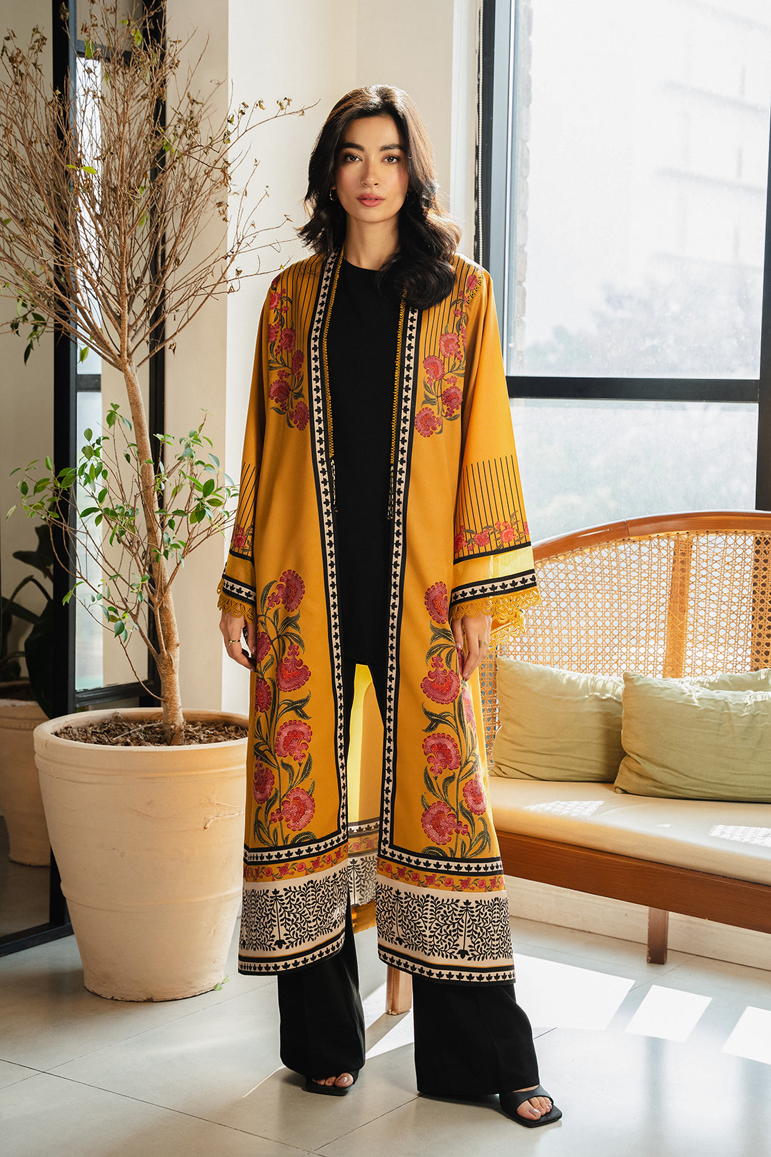 Kagul Shrug – Lulusar