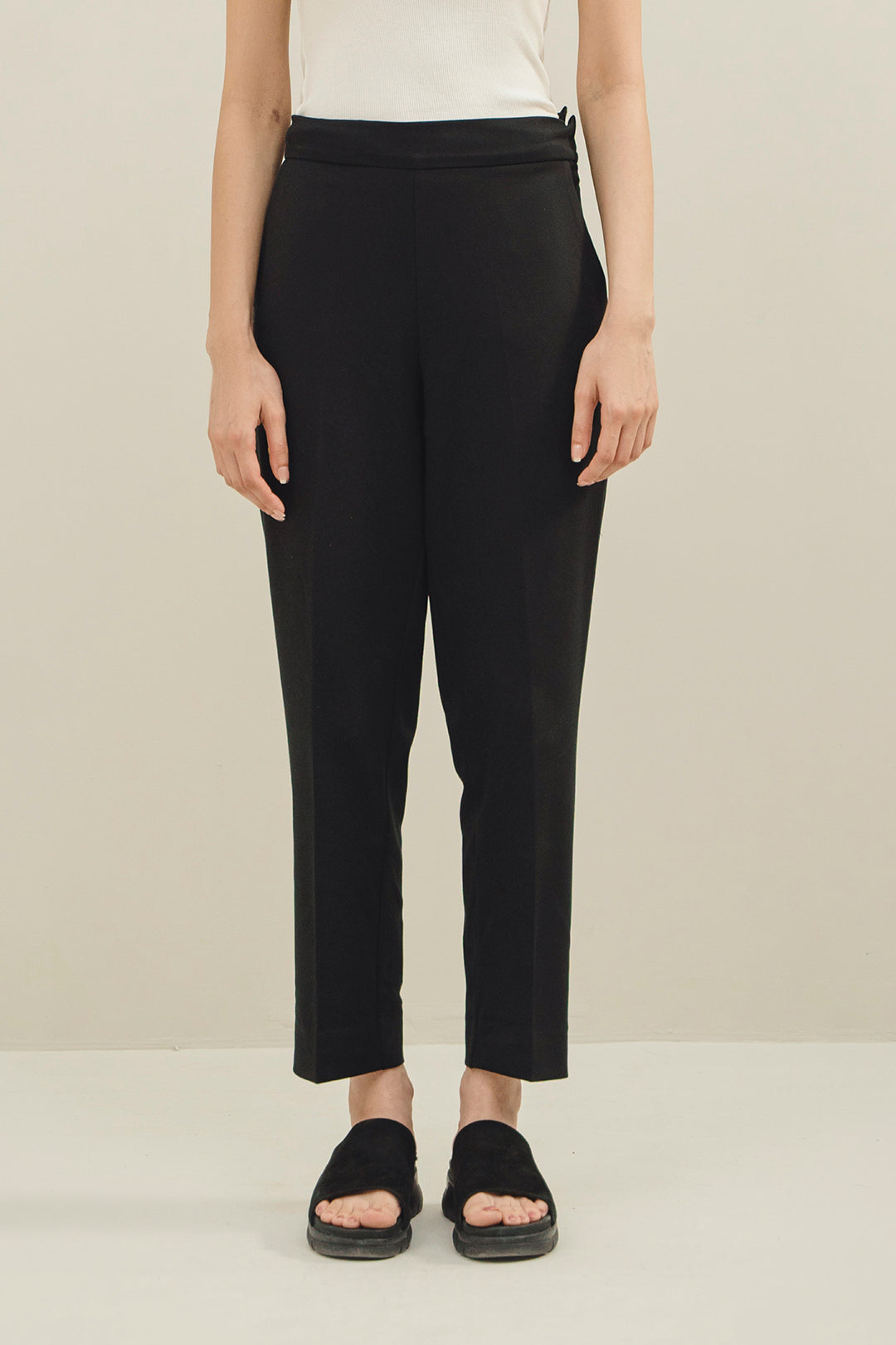 Luluknit Tapered Pants – Lulusar