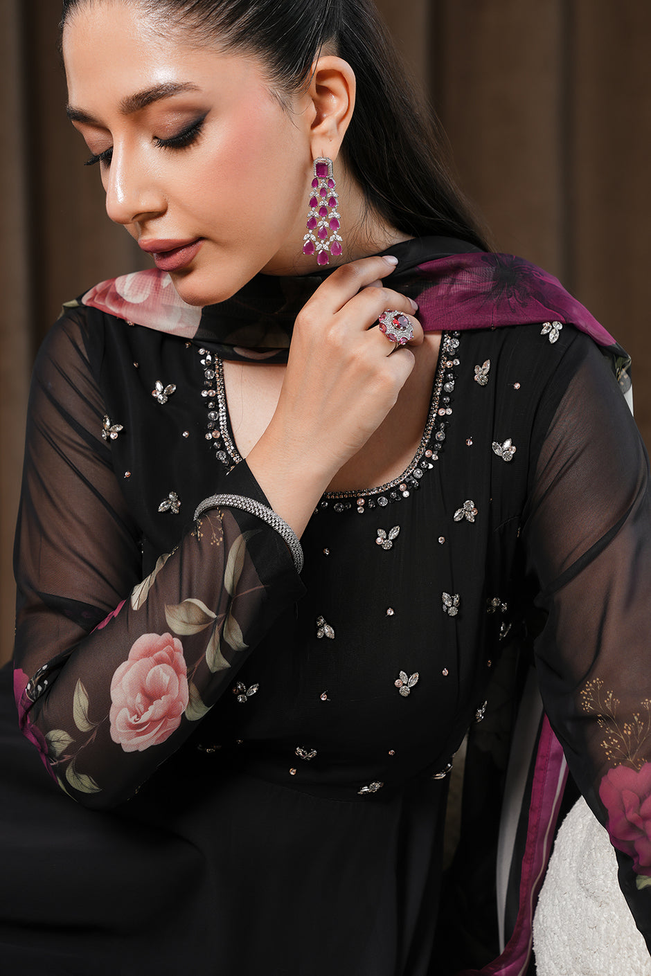 Pakistani clothing brand | Shop elegant long dresses for women – Lulusar